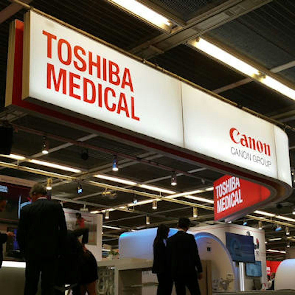 Toshiba launches new 80-row CT scanner at UKRC | AuntMinnieEurope