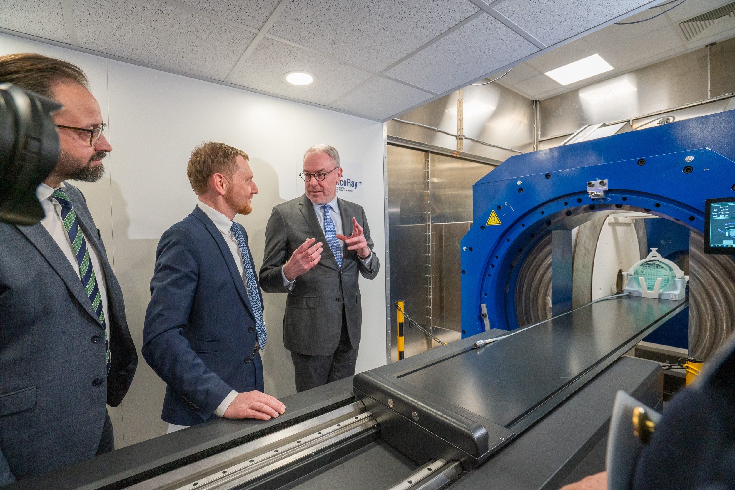 International researchers begin testing new MRI-guided proton therapy ...